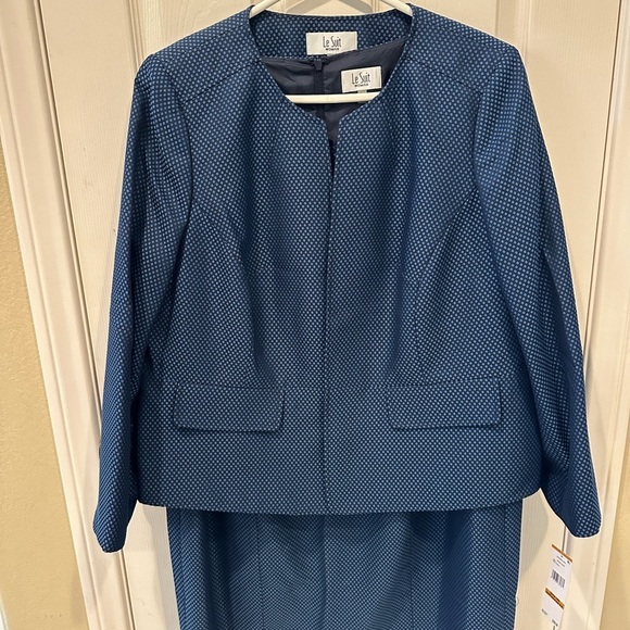 Le Suit | Dresses | Le Suit Navy And Black Patterned Blazer And ...